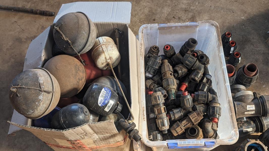 Lot 7 - Poly Pipe Fittings, Floats & Trough Valves | AuctionsPlus