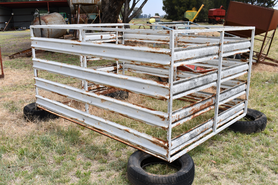 Lot 56 - Ute sheep crate | AuctionsPlus