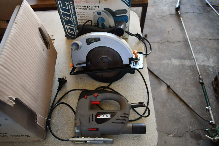 Lot 101 - Xceed jigsaw & GMC circular saw | AuctionsPlus