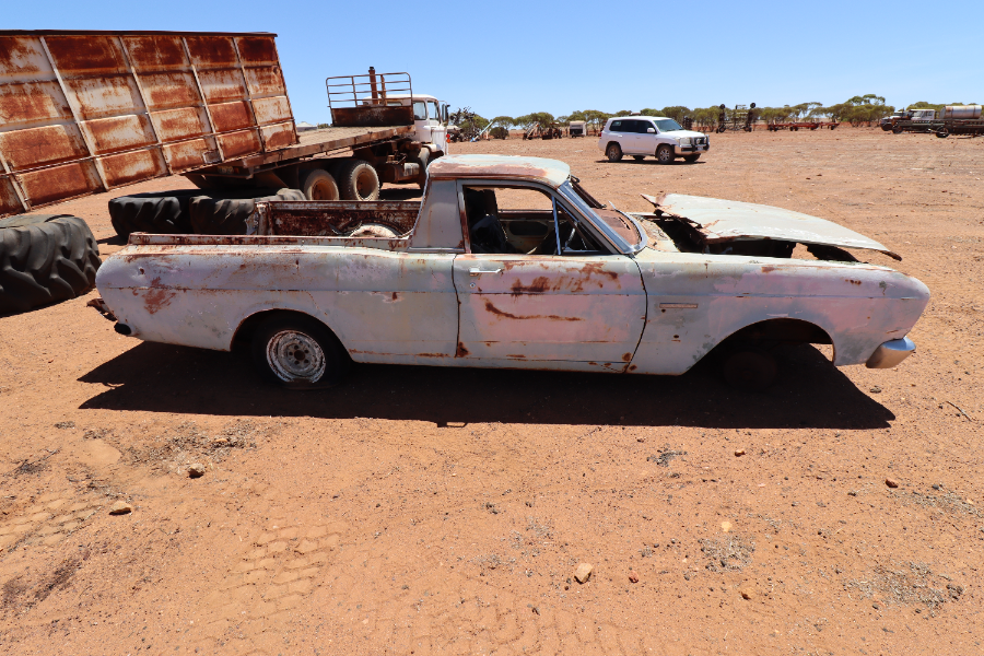 Lot 163 - Ford XP Ute | AuctionsPlus
