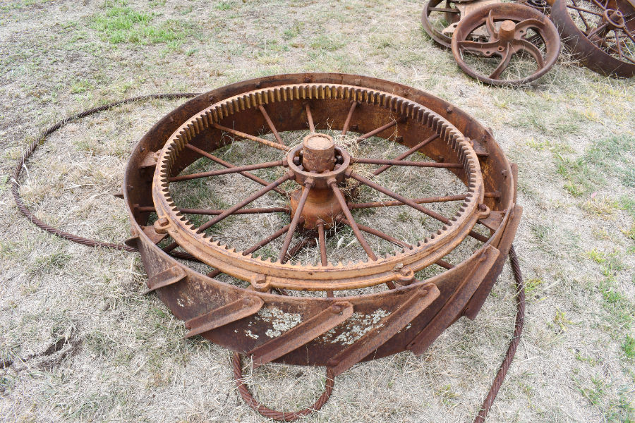 Lot 163 - Large steel wheel | AuctionsPlus