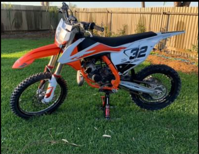 Lot 45 - KTM 85 SX - Big Wheel | AuctionsPlus