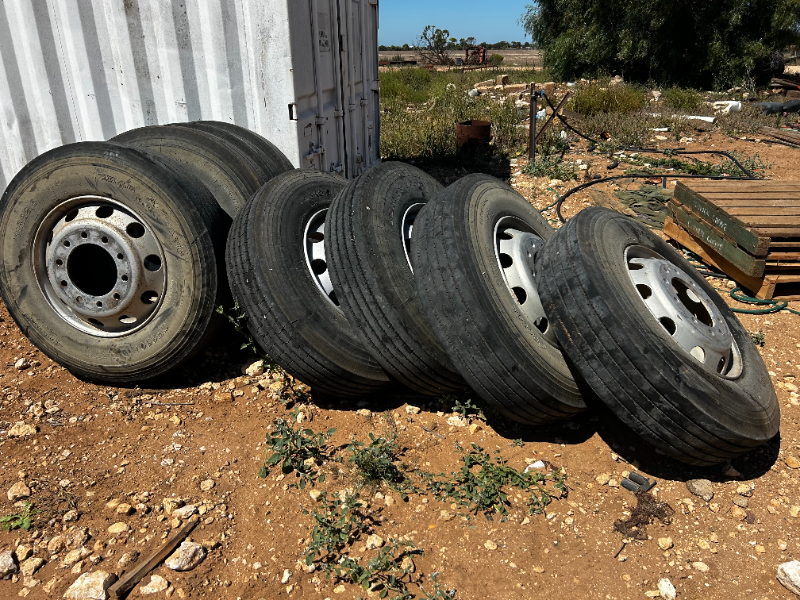 Lot 282 - Ten Truck Tyres and rims 11R22.5 | AuctionsPlus