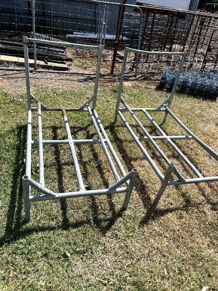 Lot 31 - 2 x Drum Stands | AuctionsPlus