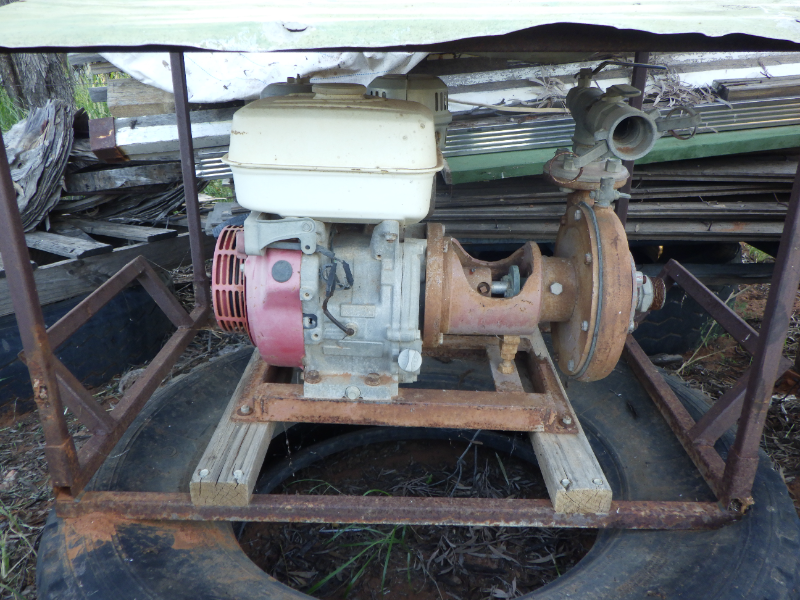Lot 188 - SUNBEAM SHEEP JETTER & PUMP | AuctionsPlus