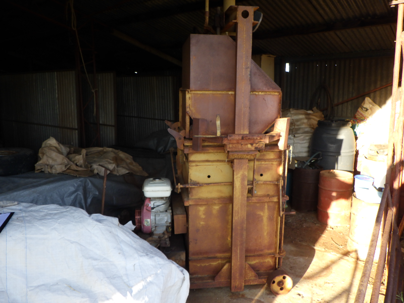 Lot 185 - SUNBEAM MASTER PINNER WOOLPRESS | AuctionsPlus