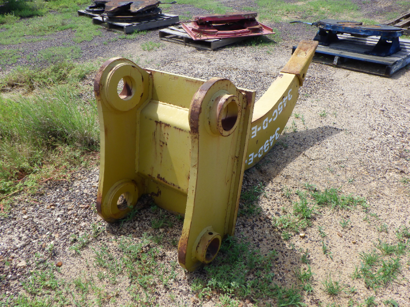 Lot 93 - EXCAVATOR RIPPER (PICK) - NEW | AuctionsPlus