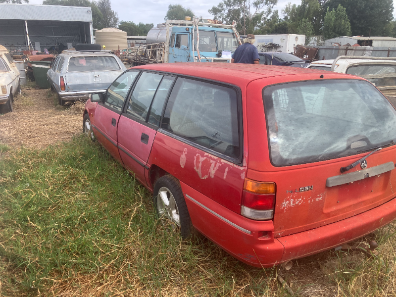 Lot 17 - VR STATION WAGON | AuctionsPlus
