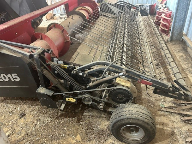 Lot 191 - Case FD 14 ft Rake up / Pick-up front | AuctionsPlus