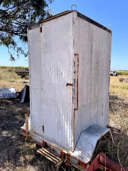 Lot 125 - porta loo | AuctionsPlus