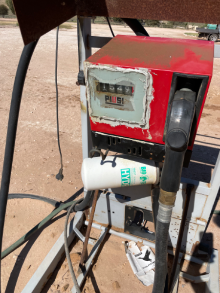 Lot 129 - Fuel Bowser, (pump and litres and filter) | AuctionsPlus
