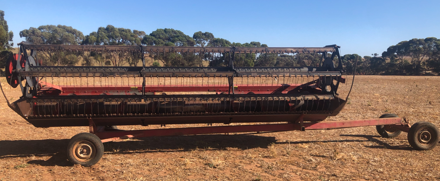 Lot 412 - CASE IH 1010 Front | AuctionsPlus