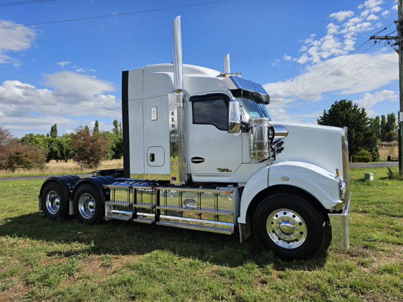 LOT 27 - New Kenworth T610 SAR | AuctionsPlus