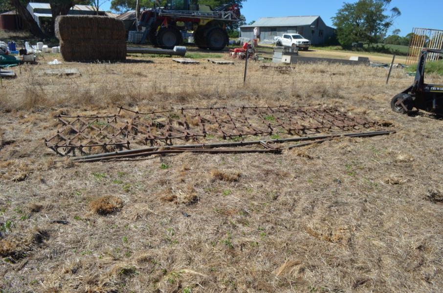 Lot 79 - Diamond harrow | AuctionsPlus