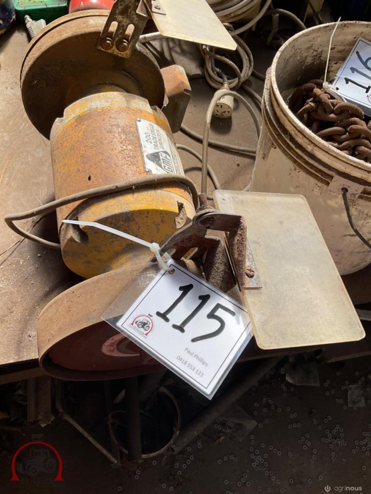 Lot 115 - GMF 8inch double ended bench grinder | AuctionsPlus
