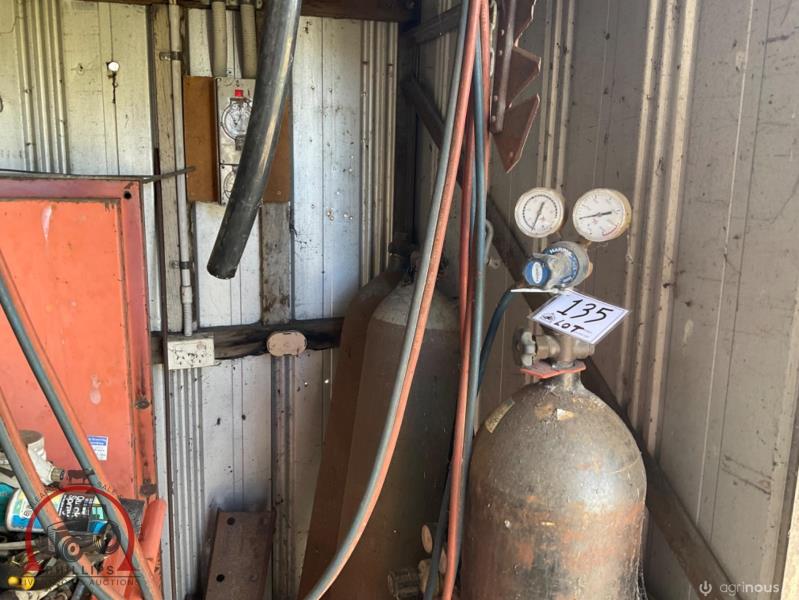 Lot 135 - Oxy set | AuctionsPlus