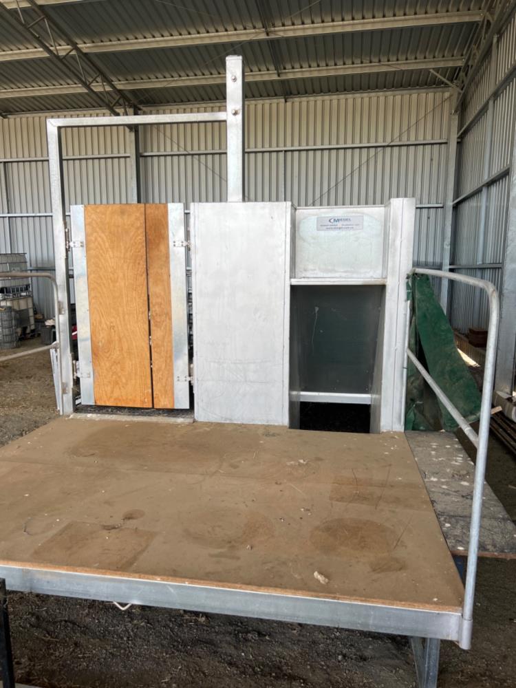 Lot 57 - MIEGEL ENGINEERING SHEARING MODULE | AuctionsPlus