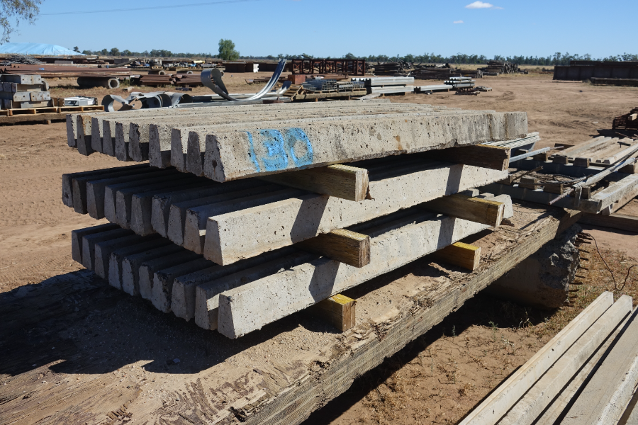 Lot 130 - CONCRETE FENCE POST & MOULDS | AuctionsPlus