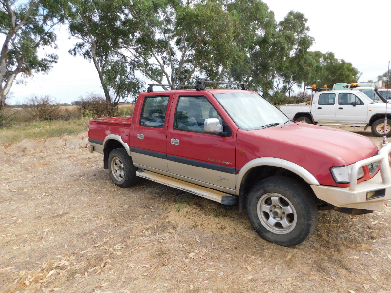 Lot 55 - HOLDEN RODEO UTE Petrol V6 | AuctionsPlus