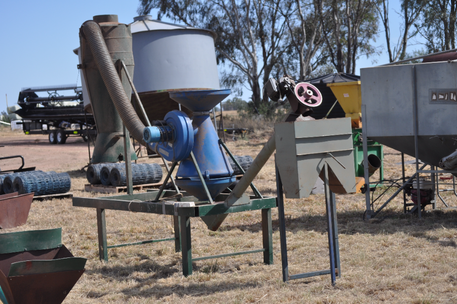Lot 27 - Seed Aspirator | AuctionsPlus