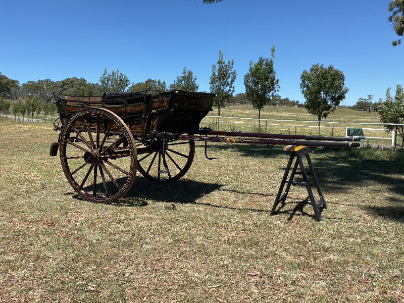 Lot 47 - Fruit and Veg Delivery Spring Cart | AuctionsPlus