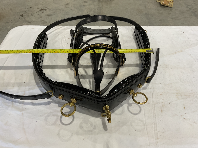 Lot 120 - New Chris Smith Horse Viceroy Harness | AuctionsPlus