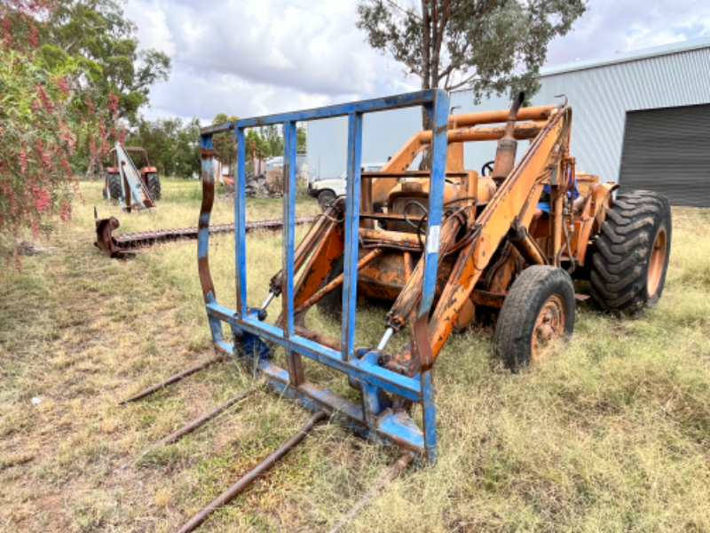 Lot 36 - Chamberlain 9G Tractor motor has been refurbished front and ...