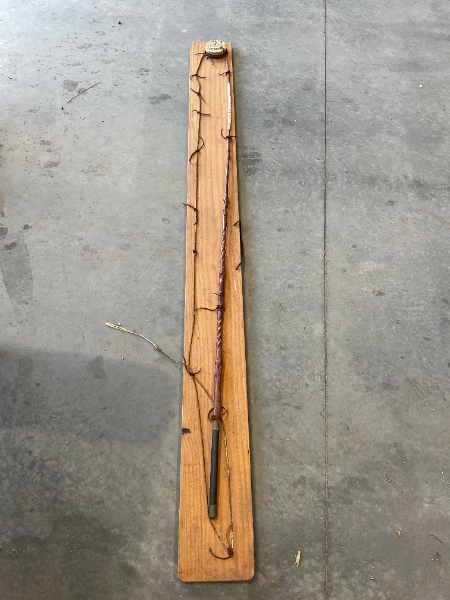 Lot 246 - Whip on Display | AuctionsPlus