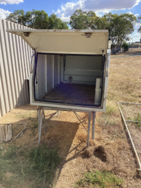Lot 40 - Ute Canopy | AuctionsPlus