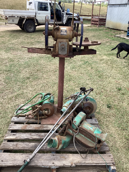 Lot 3 - Overhead Shearing Plant | AuctionsPlus