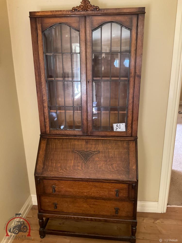 Lot 81 - Vintage writing beuro with lead light doors | AuctionsPlus