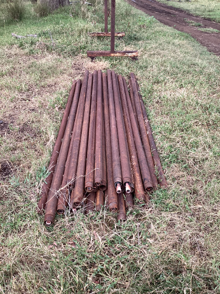 Lot 14 - Pipe | AuctionsPlus