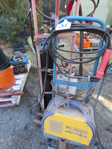 LOT 31 - OXY SET & WELDER | AuctionsPlus