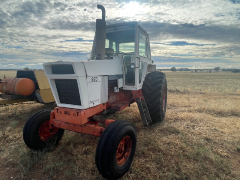 LOT 31 - Case 970 | AuctionsPlus