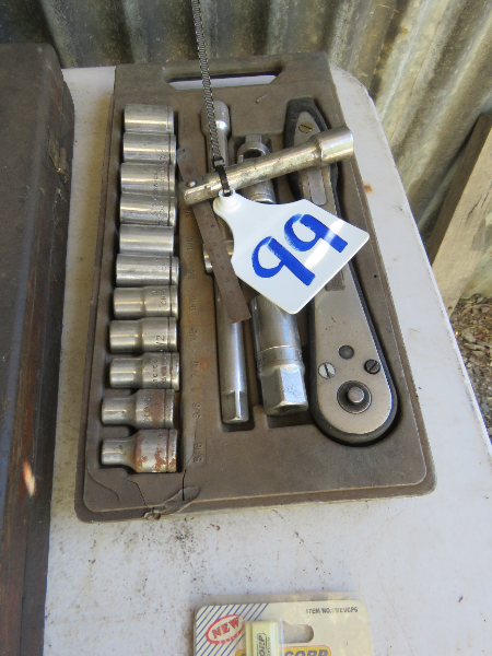 LOT 99 - SOCKET SET - CHROME | AuctionsPlus