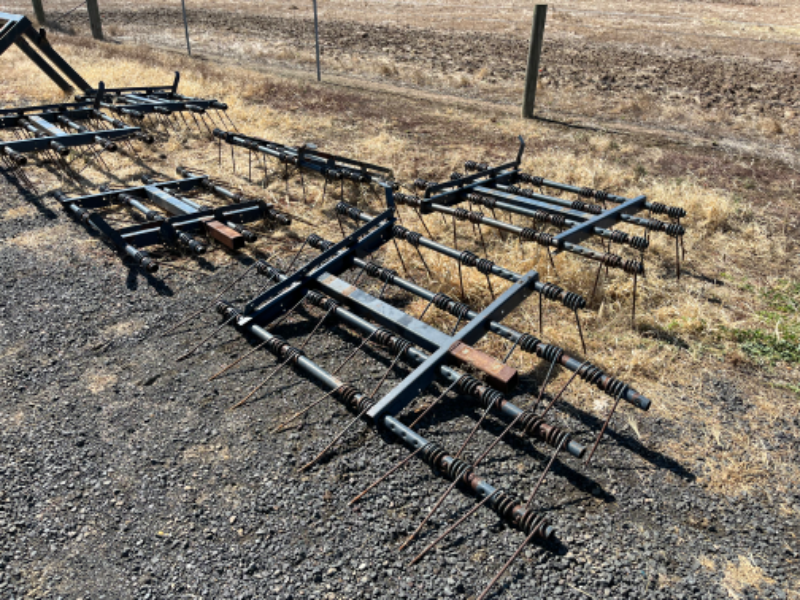 Lot 149 - RFM Finger Tyne Harrows | AuctionsPlus