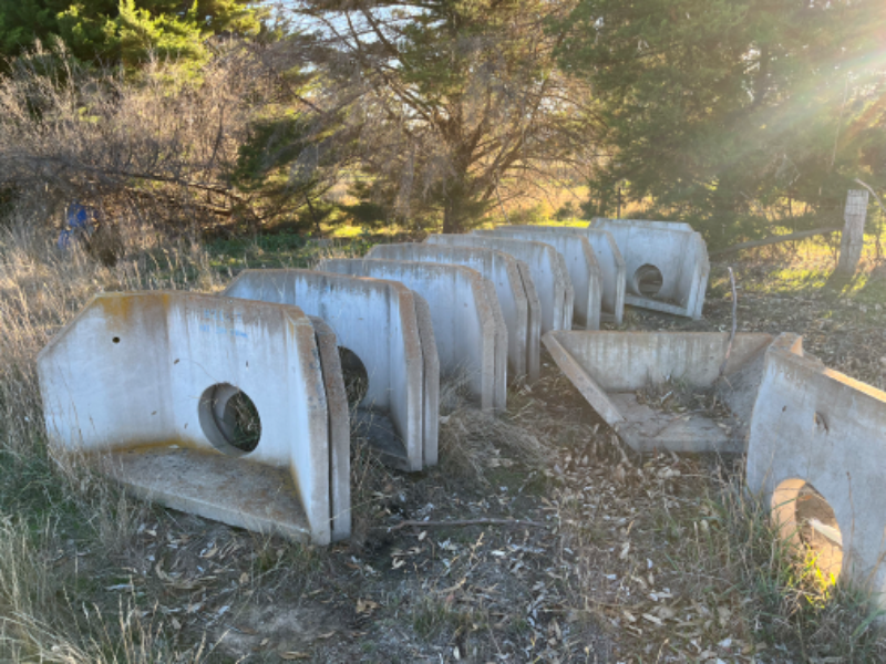 Lot 160 - 20 x Culvert Ends Walls | AuctionsPlus