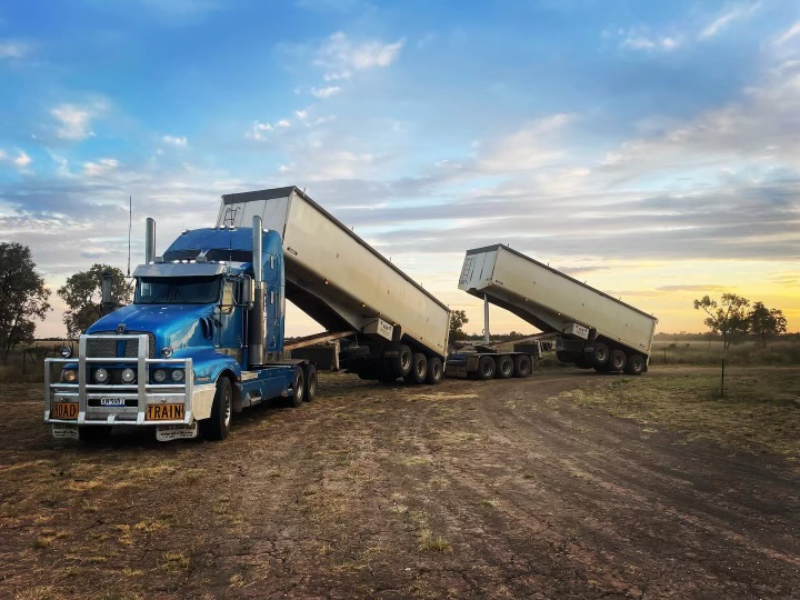 Lot 2 - 2021 Rhino Superlite Tri-Axle Road Train Tipper Set | AuctionsPlus