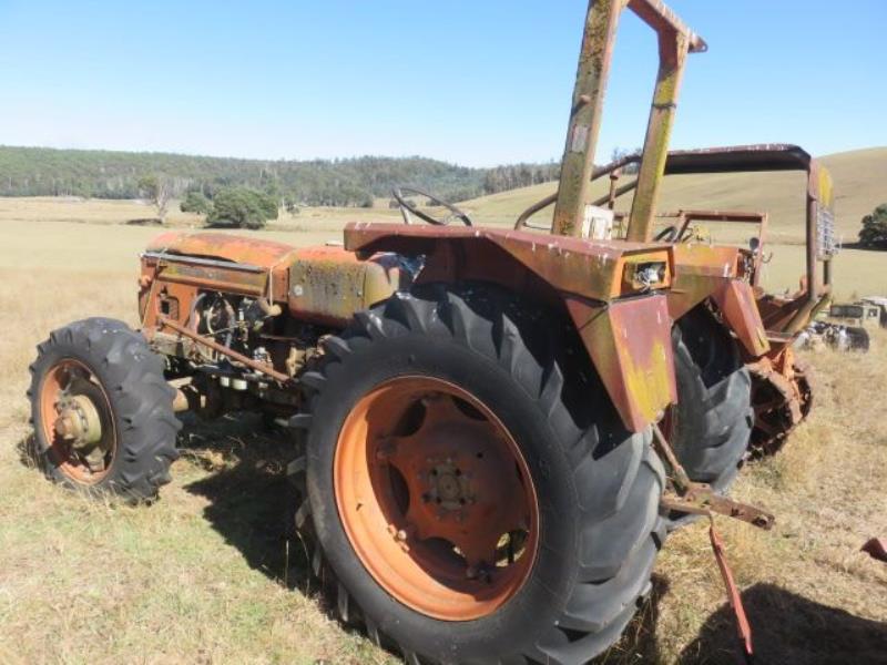 Lot 5 - Zetor 6745 Tractor w/ Spares | AuctionsPlus