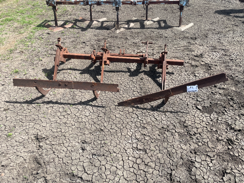 Lot 46 - 3PL Tool bar fitted with tynes and cutting blade mounted ...