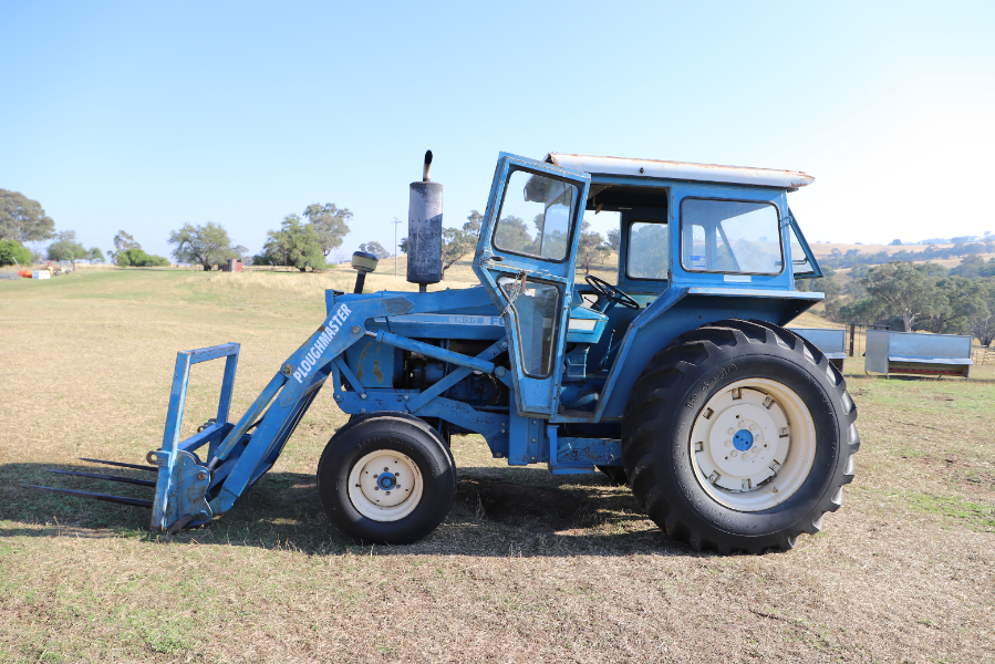 Lot 1 - Ford 6600 Tractor | AuctionsPlus