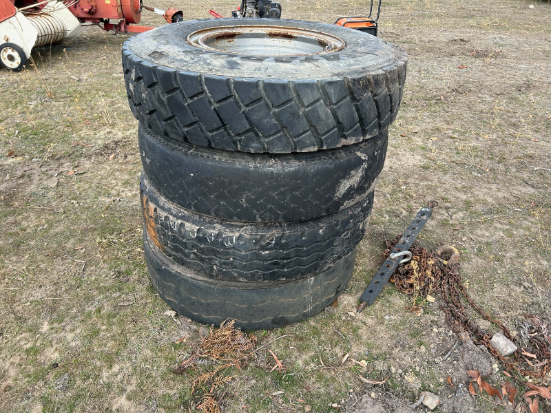Lot 6 - 4 - 600 x16' Tyres & Rims | AuctionsPlus