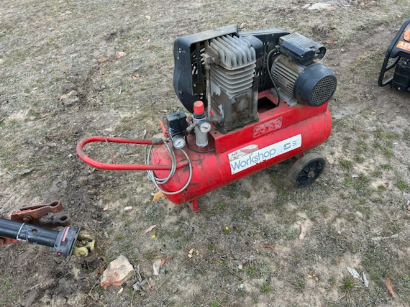 Lot 37 - SIP Compressor | AuctionsPlus