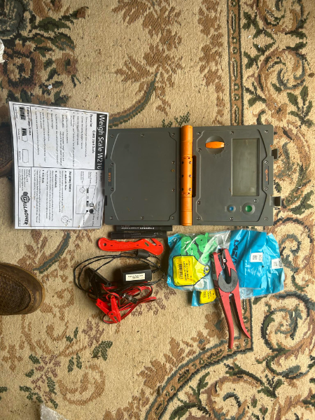 Lot 60 - Gallagher W210 Weigh Scale Head with Charger | AuctionsPlus