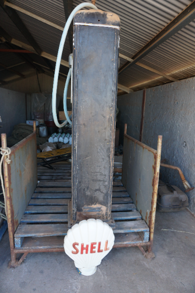Lot 13 - Antique Shell fuel Bowser | AuctionsPlus