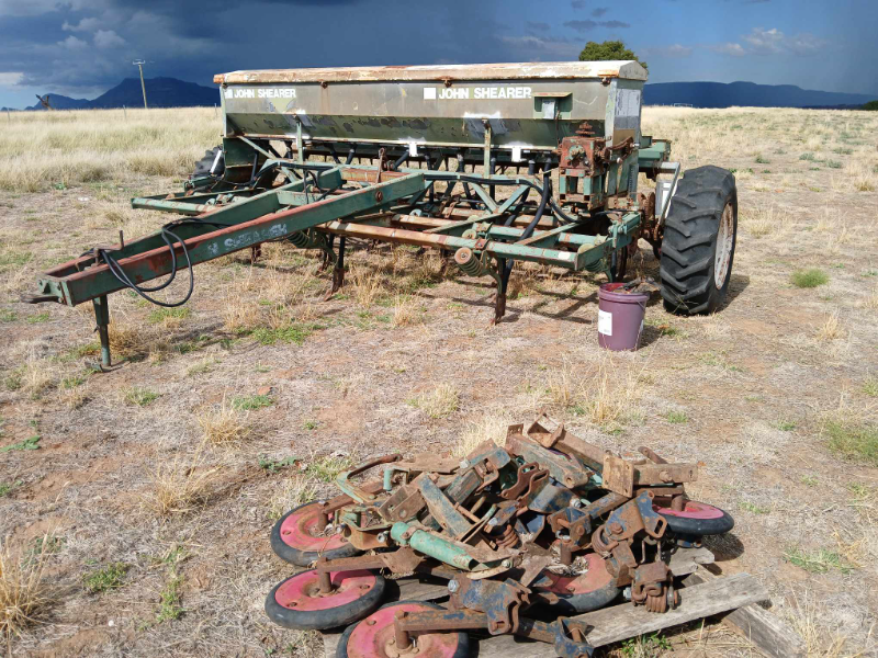 Lot 16 - SHEARER COMBINE SSB | AuctionsPlus