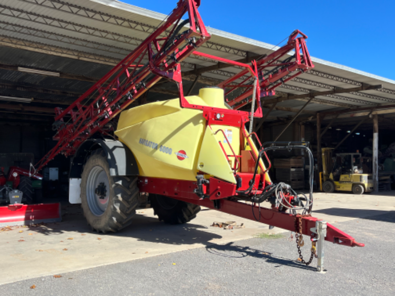 Lot 4 - 2021 Hardi Navigator 6000 litre Sprayer | AuctionsPlus