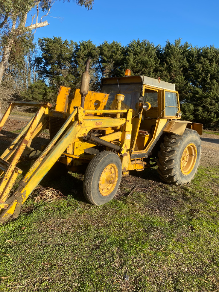 Lot 115 - Mark 4 Chamberlain Industrial Tractor | AuctionsPlus