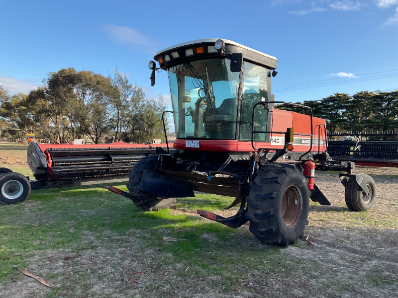 Lot 120 - 5140 Massey Ferguson Windrower | AuctionsPlus