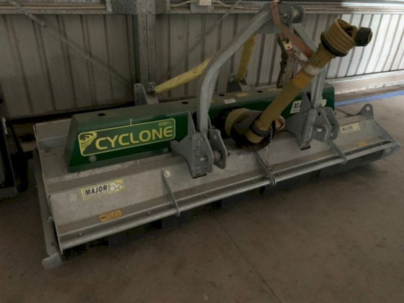 Lot 24 - Cyclone Major Slasher/ Mulcher MJ31-250 | AuctionsPlus